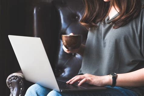 How To Right Click On A Laptop Techwalla