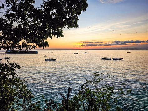 Tourist Boats Going Back And Forth On The West Coast Of Pangandaran