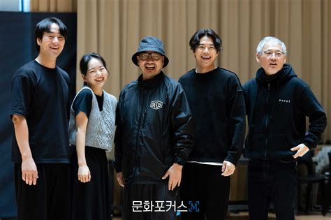 [현장스케치] 유인촌 박해수 박은석 원진아 양정용 연출 웃음 가득 문화포커스