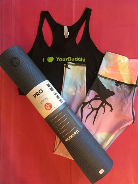 Online Yoga Classes And Gear Giveaway Büddhi Online Yoga Classes