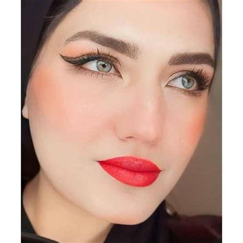 منه اشرف Mennaashraf