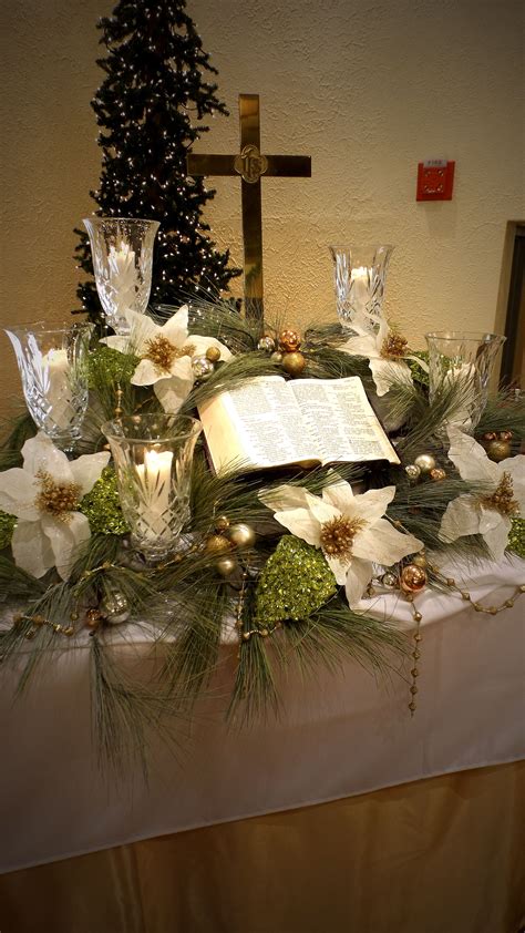 28 Simple Christmas Decoration Ideas For Church For Home Decor