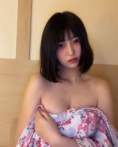 Annaさんのインスタグラム写真 Annainstagram「기모노 조아해😎 浴衣はお好き？ ̆ ̆♡」10月22日 22時23