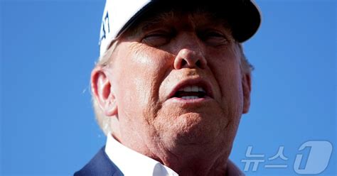 트럼프 韓 방위비 스스로 부담해야…방위비 거의 지불 안해 종합