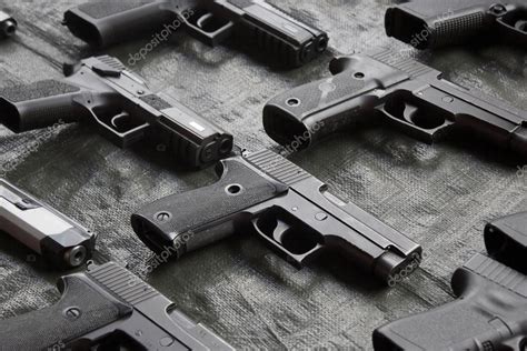 All Types Of Handguns