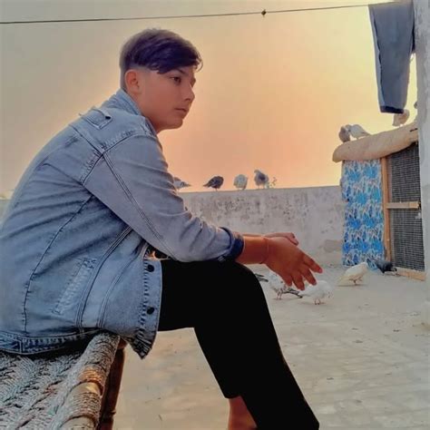Aryan (@aryan94402) • Threads, Say more