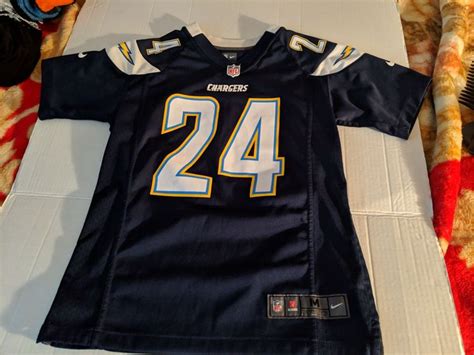 Mercari Your Marketplace Mercari Nike Nfl How To Wear Jersey