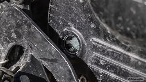 Royal Enfield Himalayan 450 Engine Oil Level Indicator Image Bikewale