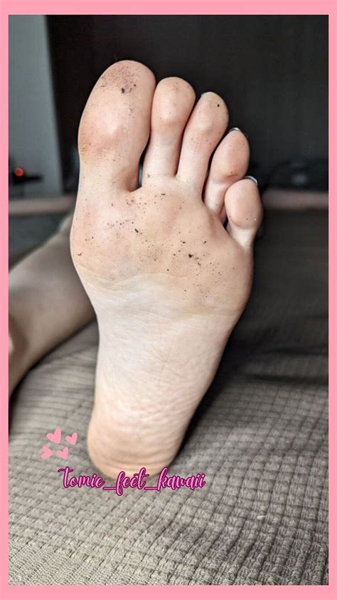 😘here Are My Feet After A Day In Heels👠😛 Who Wants To Clean Them With
