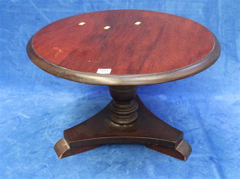 Lot Wine Table