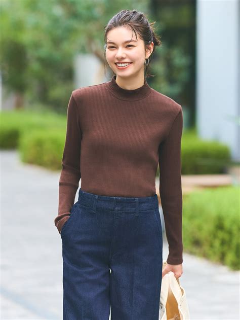 「超輕型羽絨外套、柔軟法蘭絨開領襯衫 長袖 」穿搭推薦 Uniqlo香港及澳門