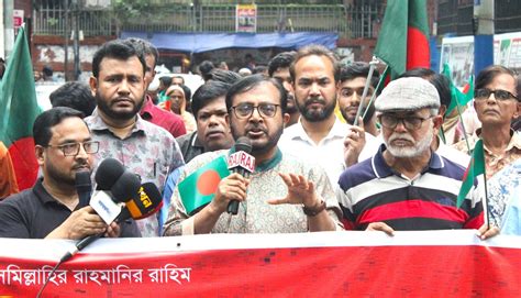 ফ্যাসিবাদ বিরোধী সকল পক্ষকে বিভেদ দূর করার আহ্বান মজিবুর রহমান মঞ্জুর খবর