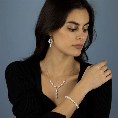 What Is Mother Of Pearl Nacre History Meaning Uses