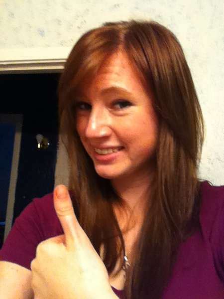 Laura Is On Couchsurfing Couchsurfing