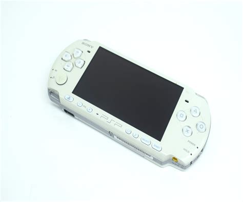 Sony Psp 3000 Console White Baxtros
