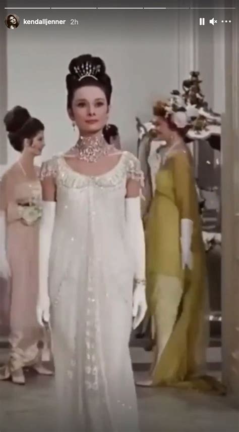 Met Gala Kendall Jenner Wears A Naked Dress