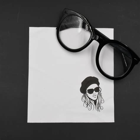 Best Designed Individual Packing Abrasion Resistance Microfiber Hoya