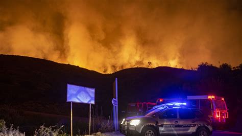 Incendies Le Nord Du Maroc à Son Tour Touché Par Dimportants Feux De