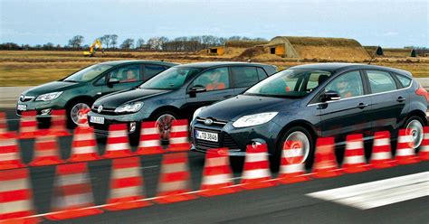 Focus Kontra Astra I Golf Sprawdzamy Czy Ford Wyprzedzi Konkurencję