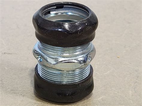 1 Emt Compression Coupling