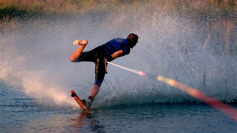 Minnesota Man Dies In Barefoot Water Skiing Accident Iheart