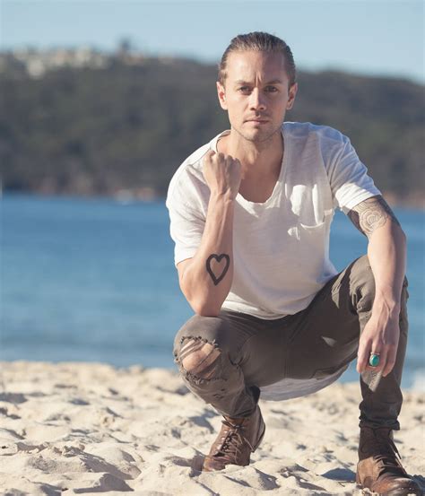Mitch Wallis Story Heart On My Sleeve