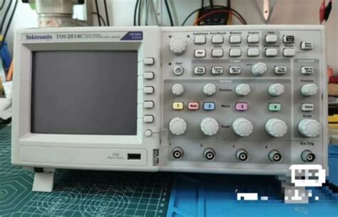 Tektronix Tds2014c Oscilloscope Digital 100mhz 2gss Ebay