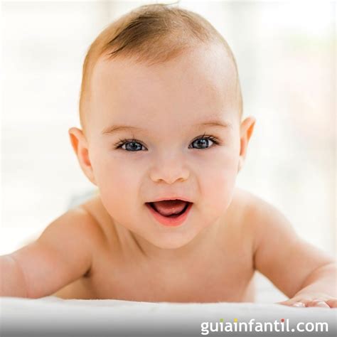 Bebé de cinco meses Desarrollo del bebé mes a mes