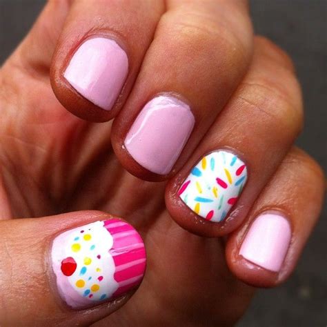 Monday Manicure Cupcakes And Sprinkles Nail Art Sprinkle Nails Birthday Nail Art Nail Art