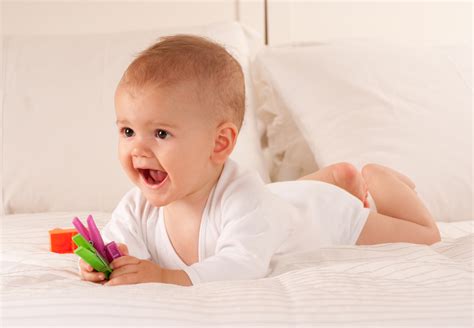 ¿cuándo Sonríen Los Bebés Kinedu Blog