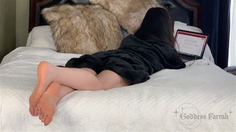 Goddess Farrah Custom Foot Ignore Punishment 1 Porno Videos Hub