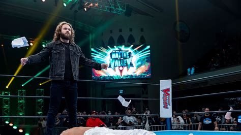 BREAKING Jack Perry Shows Up At Major Event Rips AEW Contract
