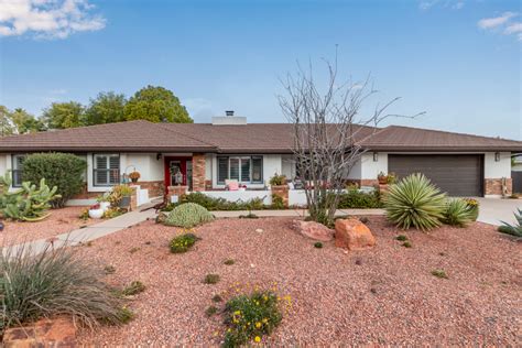 1538 E La Vieve Ln Virtual Tour