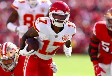 Kansas City Chiefs To Face Denver Broncos Kvoe