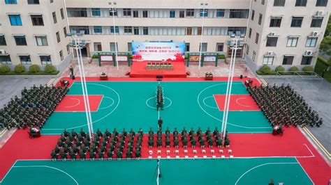 队列会操展英姿 凝神聚气砺斗志标准士气刘敏强