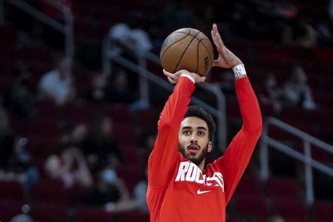 实在是人太多了？火箭宣布放弃发展联盟双料mvp！ 知乎