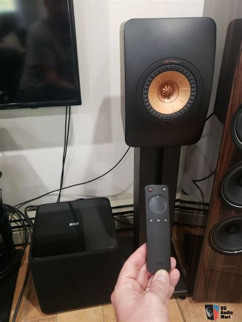 Kef Ls50 Wireless Ii 2 Active Speakers Photo 4104897 Uk Audio Mart