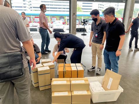 กกต เปิดสีบัตรเลือกตั้ง ส ส แบบเขต “บัตรสีม่วง” บัญชีรายชื่อ “สีเขียว”