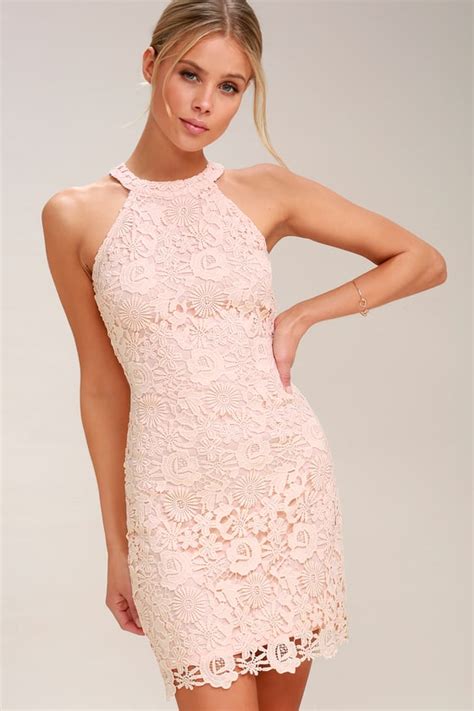 Slimming Wedding Dresses