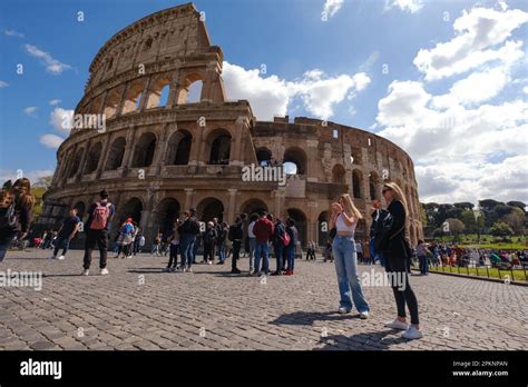 Rome Italy 04th Apr 2023 Tourists Seen Around The Colosseum In Rome