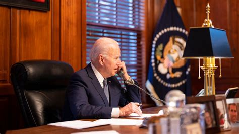 Biden Prometi A Zelenski Que Eeuu Y Sus Aliados Responder N Con