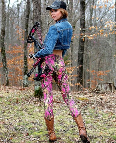 Pin By Michael Ross On Archery Girls Archery Girl Bow Hunting Women
