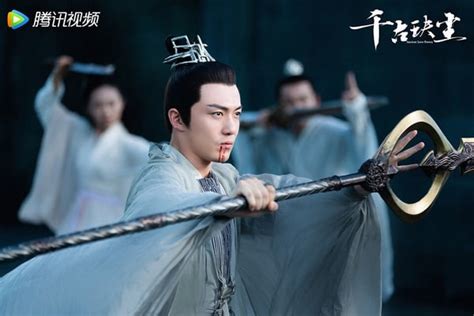 古裝劇8位上古神！《與鳳行》行止and《枕上書》東華是腹黑老神仙，還有魔界一霸東方青蒼