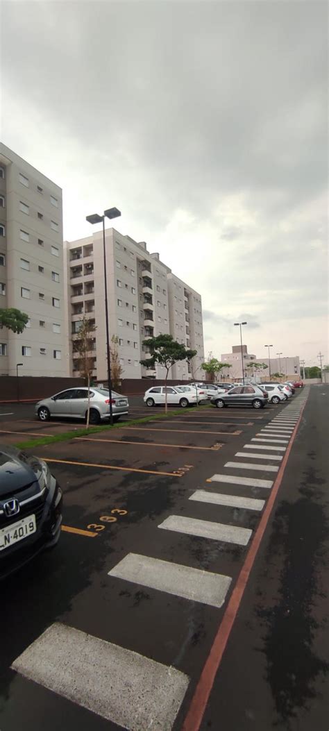 Apto 57m² andar alto rico em armários localizado no Condomínio