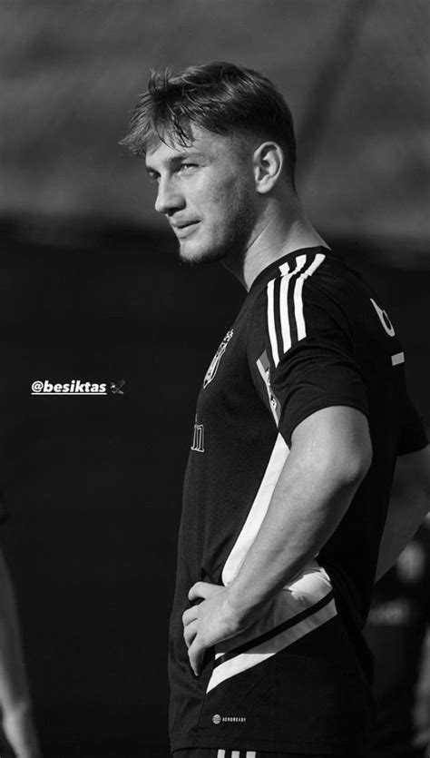 Semih Kılıçsoy 🤤🤍 Siyahın Gücü Şarkıcılar Futbolcular