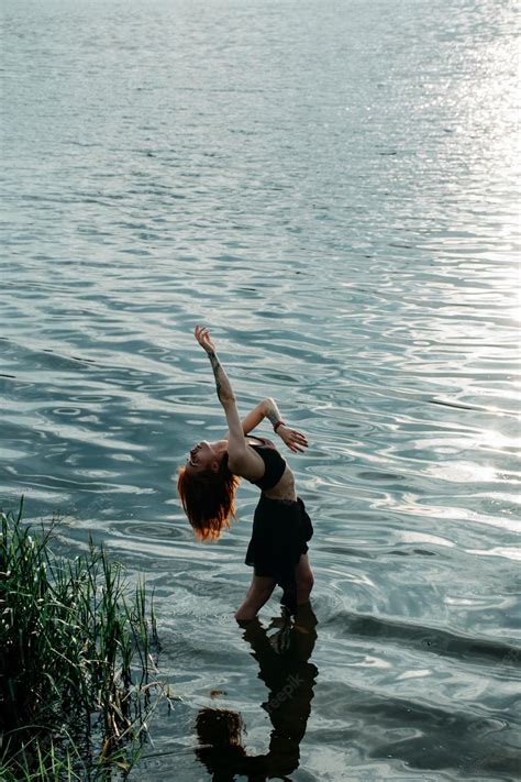 Premium Photo Sensual Wild Woman Dancing A Ritual Shamanic Free Dance