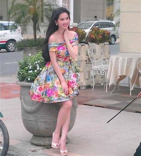 Hình ảnh Ngọc Trinh Mới Nhất đời Thường Chưa Qua Photoshop Thư Viện