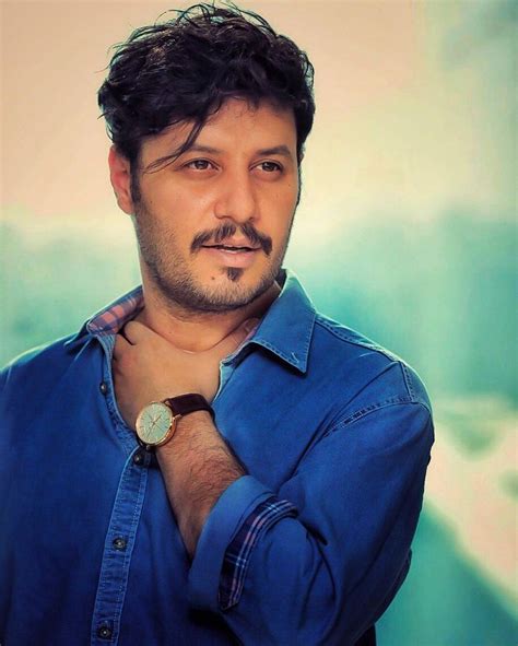 چهره غیر قابل تشخیص بازیگر بسیار معروف راهنمایی بازیگر زخم کاری