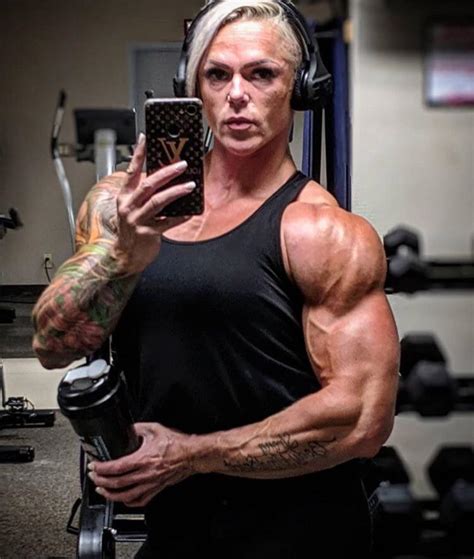 Nicki Chartrand Scrolller