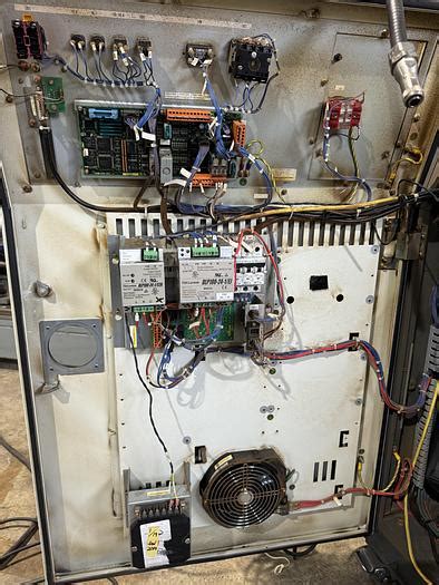 Fanuc M 900ia260l Robot On 10 Fanuc Gen 6 Rtu With R 30ia